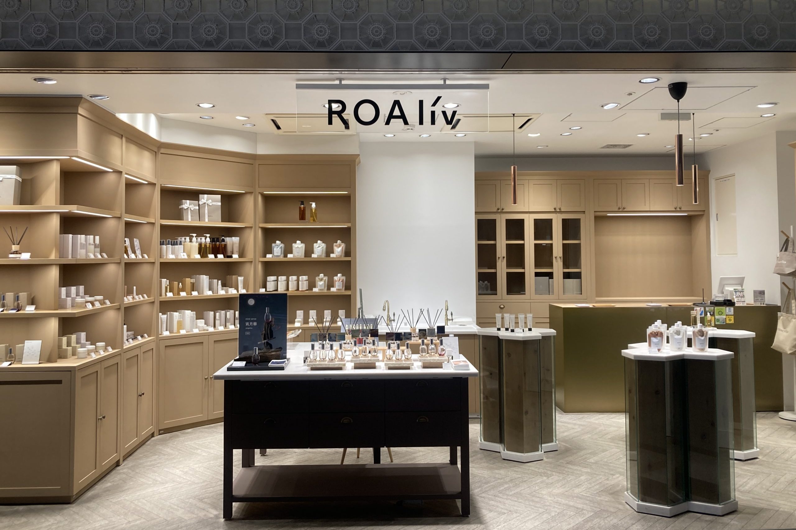 ROAliv | 東京駅 構内のショップ・レストラン グランスタ【公式】 | TOKYOINFO